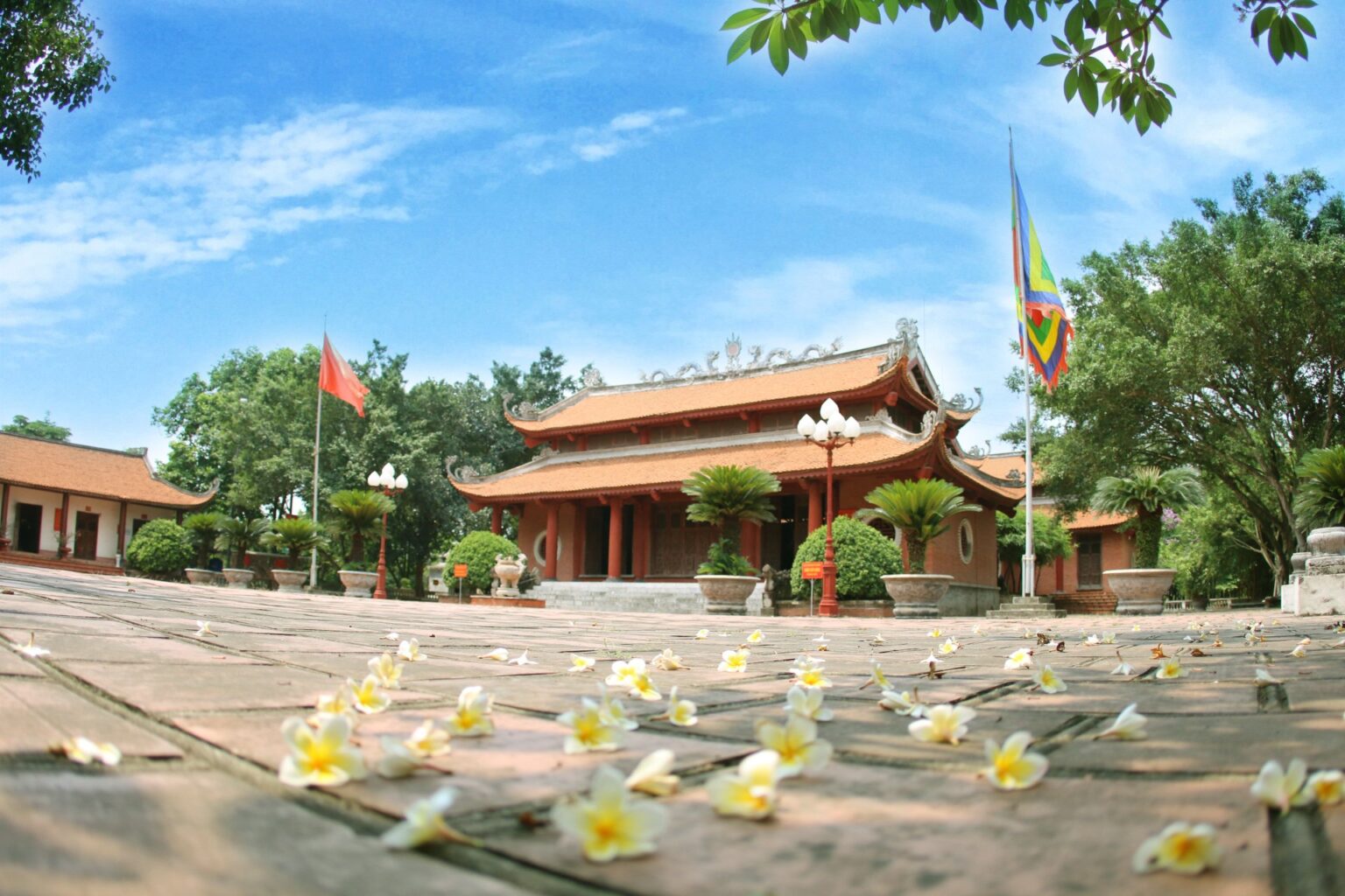 Quang Ninh’s Tourism Signature at the 22nd Ho Chi Minh City Tourism ...